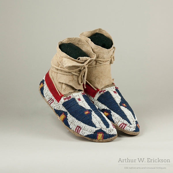 Plains High Top Beaded Moccasins